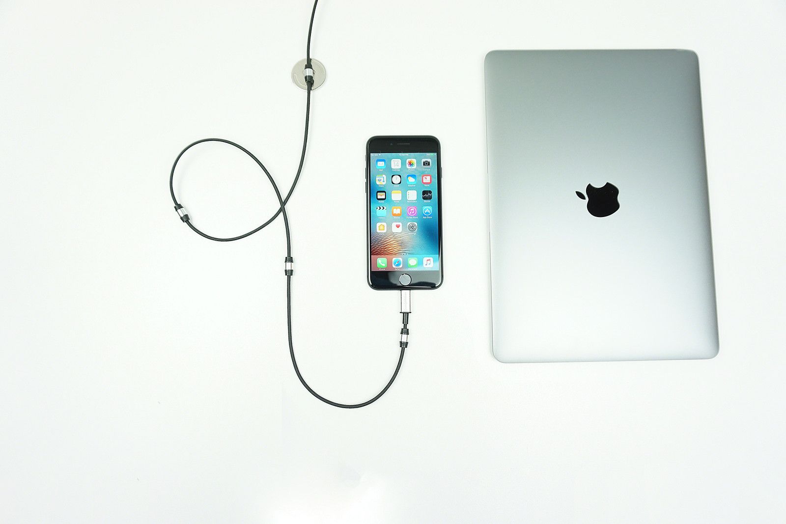 Fuse Chicken Rivet Charge Lightning